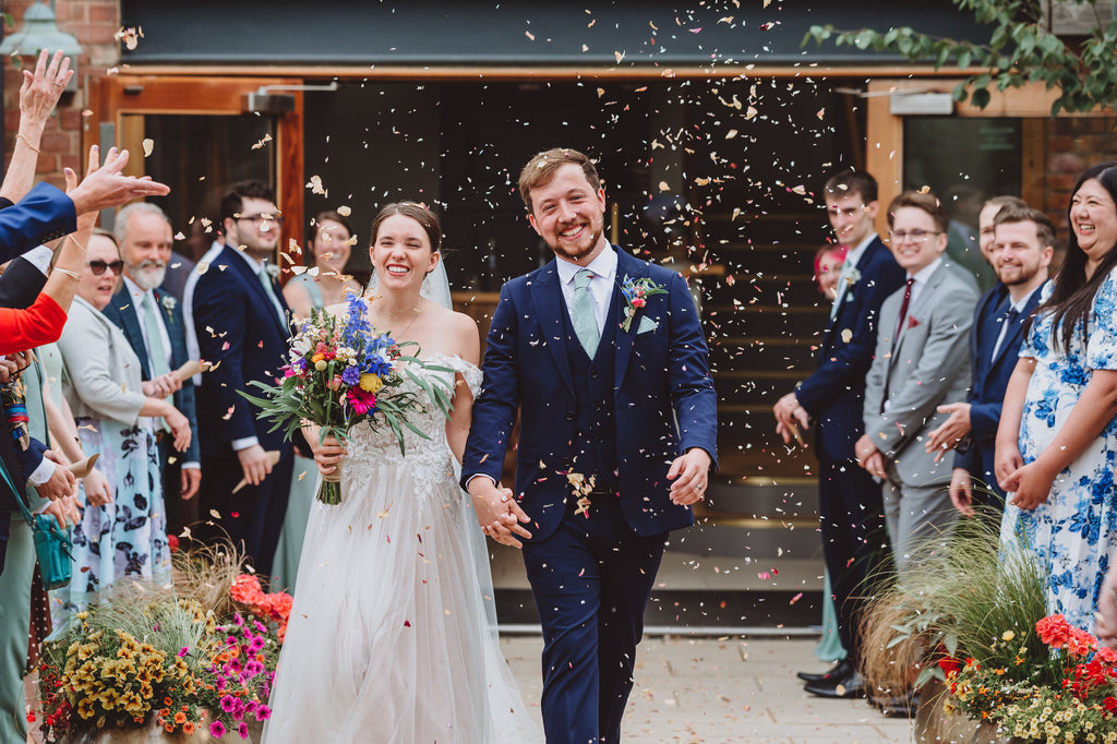 Beth & Tom | July 2022 | Flowers on Main Street Wedding Floristry ...
